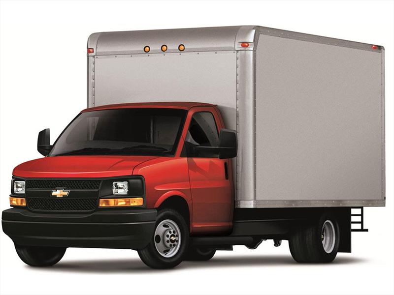 Chevrolet Express Cutaway 6.0L LS Serie 4500 (2015)