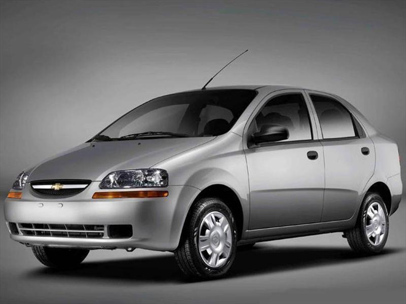 Chevrolet Aveo Family 1.5L Ac (2013)