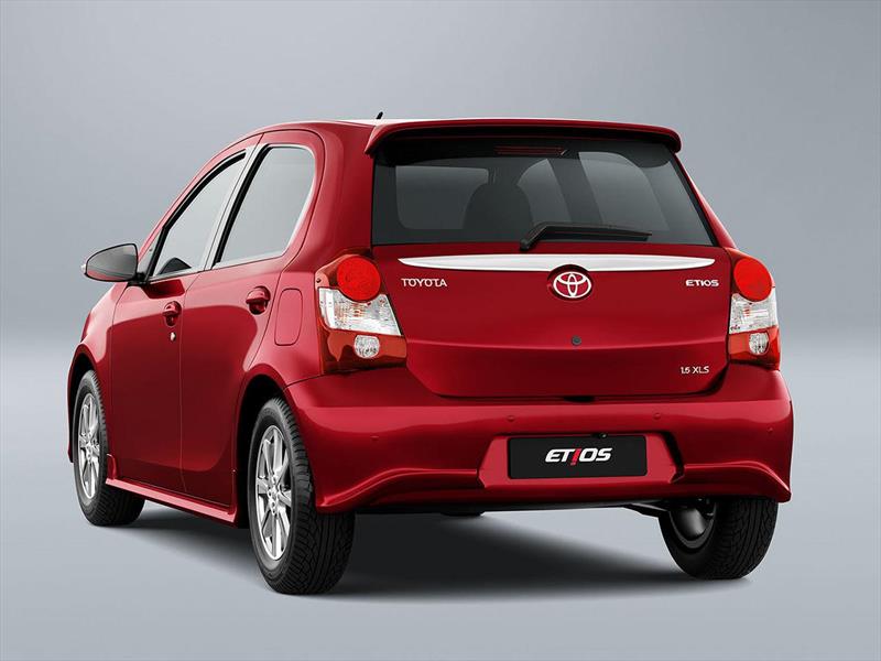 Autos Nuevos - Toyota - Precios Etios Hatchback