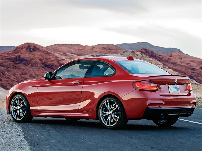 BMW Serie 2 220i Sport Line (2017)