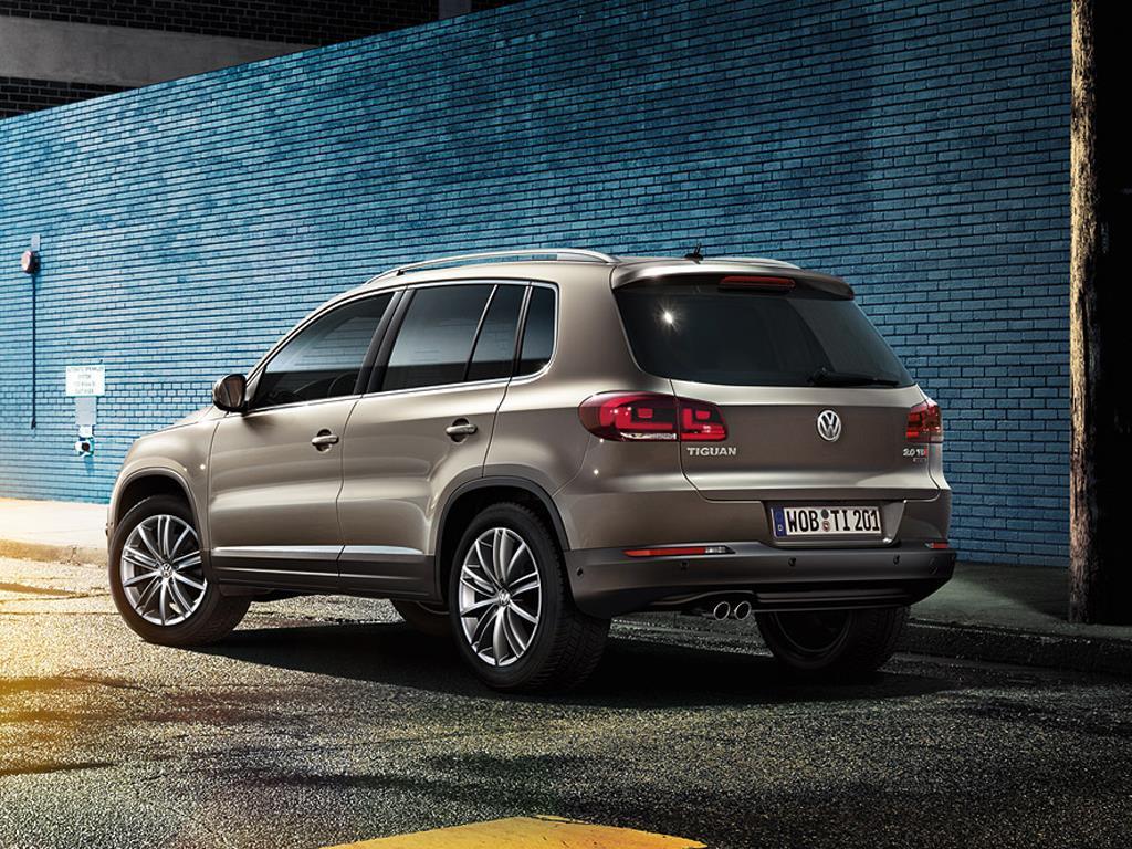 Volkswagen Tiguan Sport and Style Aut (2013)