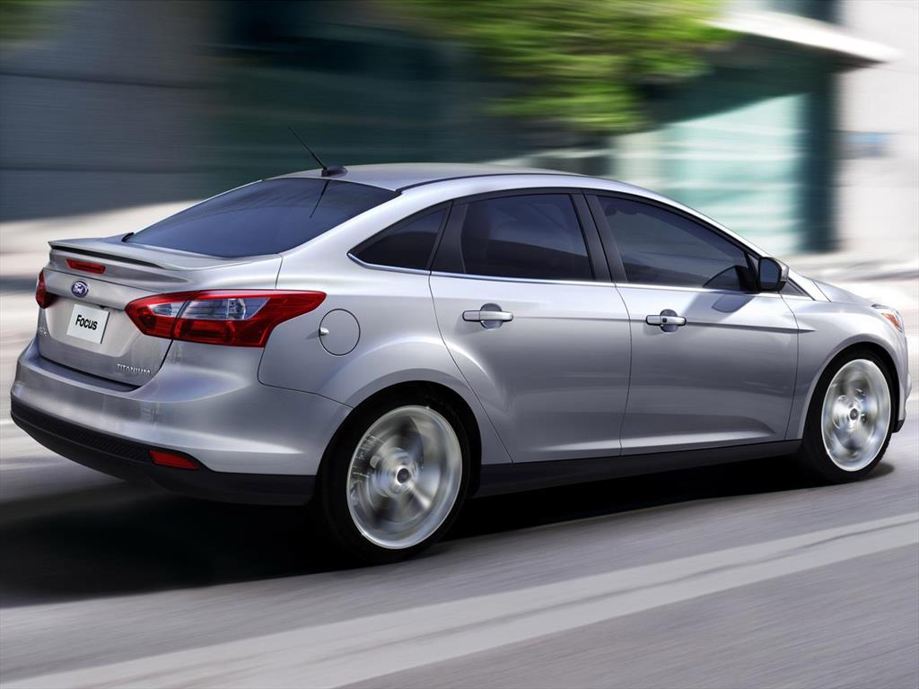 Ford Focus Sedán 2.0L Titanium (2015)