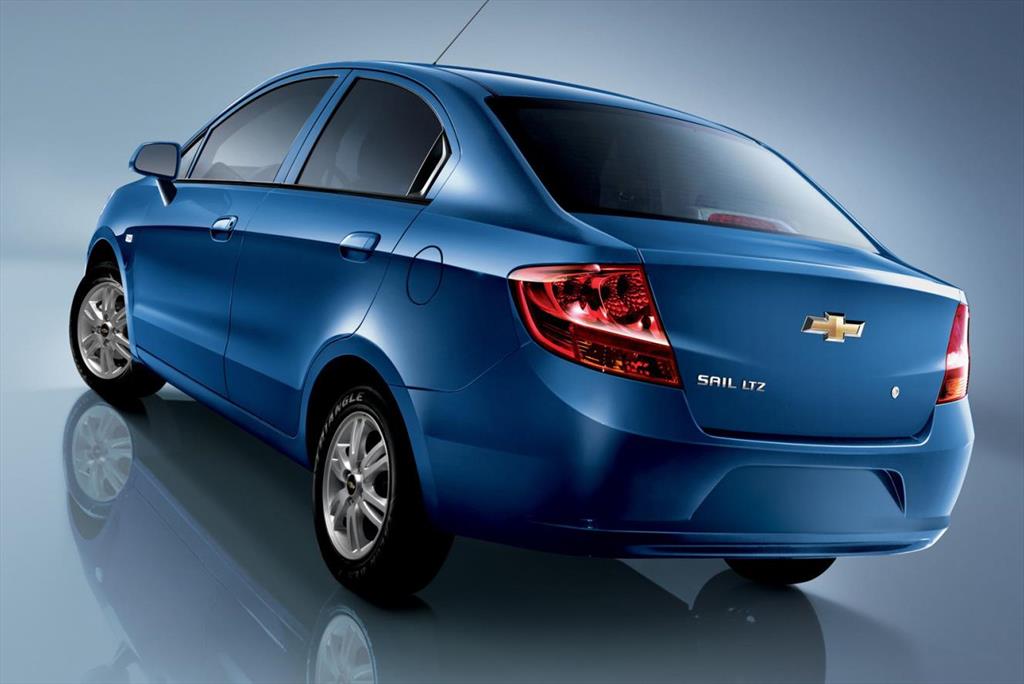 Chevrolet Sail LTZ (2013)