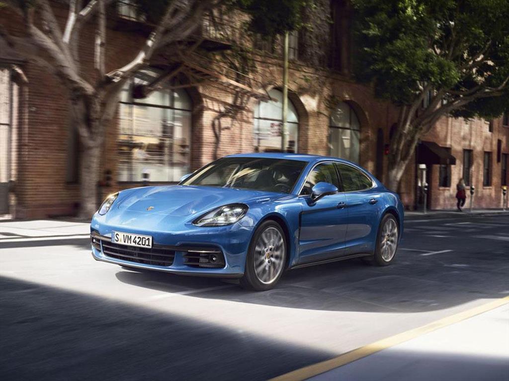 Porsche Panamera nuevos, precios del catálogo y cotizaciones.