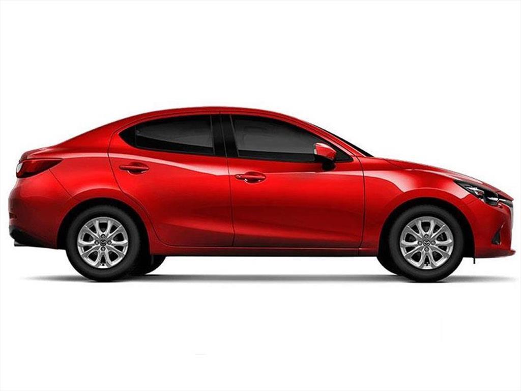 Mazda 2 Sedan nuevos, precios del catálogo y cotizaciones.