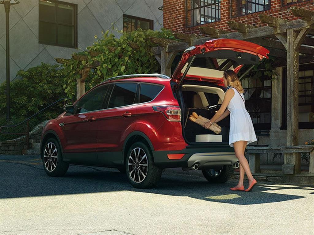 Ford Escape nuevos, precios del catálogo y cotizaciones.
